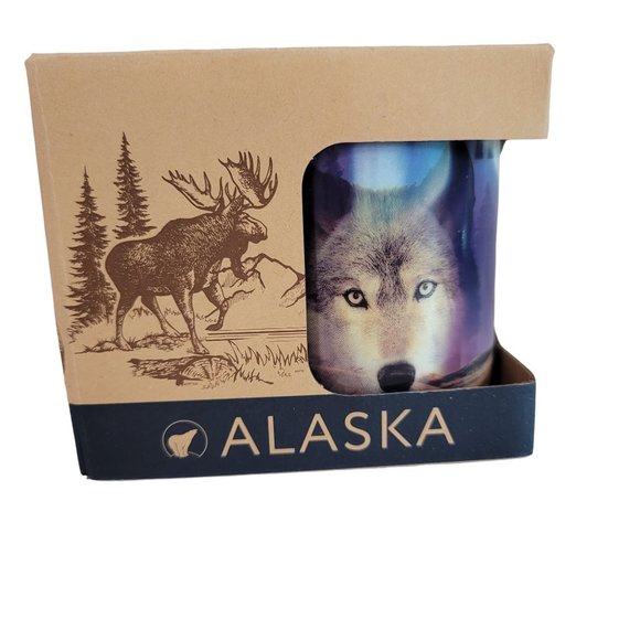 Alaska | Dining | Alaska Nwt Coffee Mug With Wolf Pictures On It ...